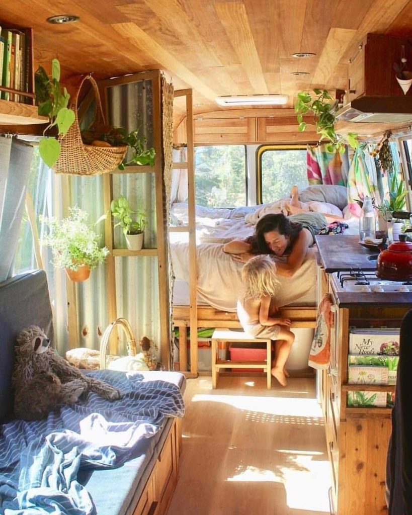 Pets and Kids – Project Van Life